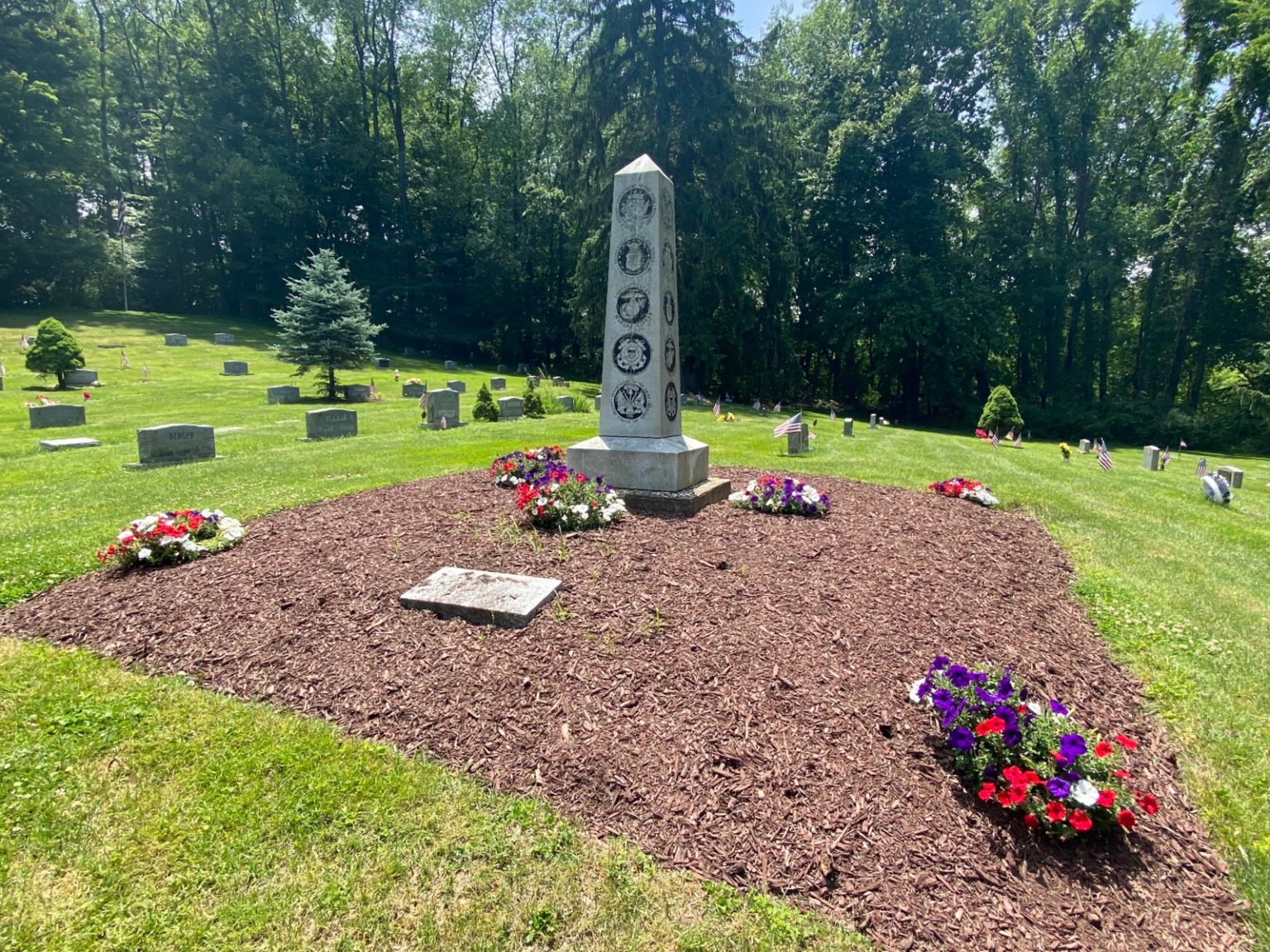 Free Veterans Burial Spaces in Canton, OH Cemetery